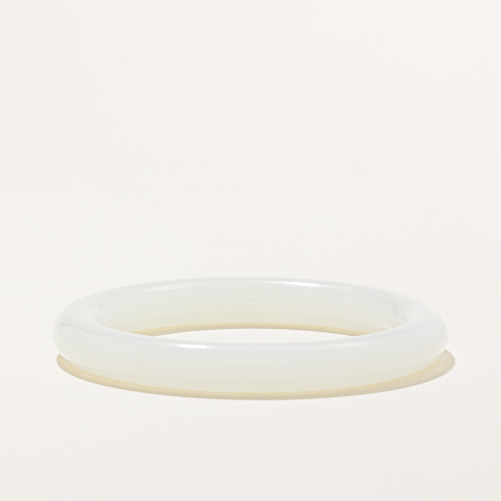 White Nephrite Jade Bangle | 41.68g | 6"
