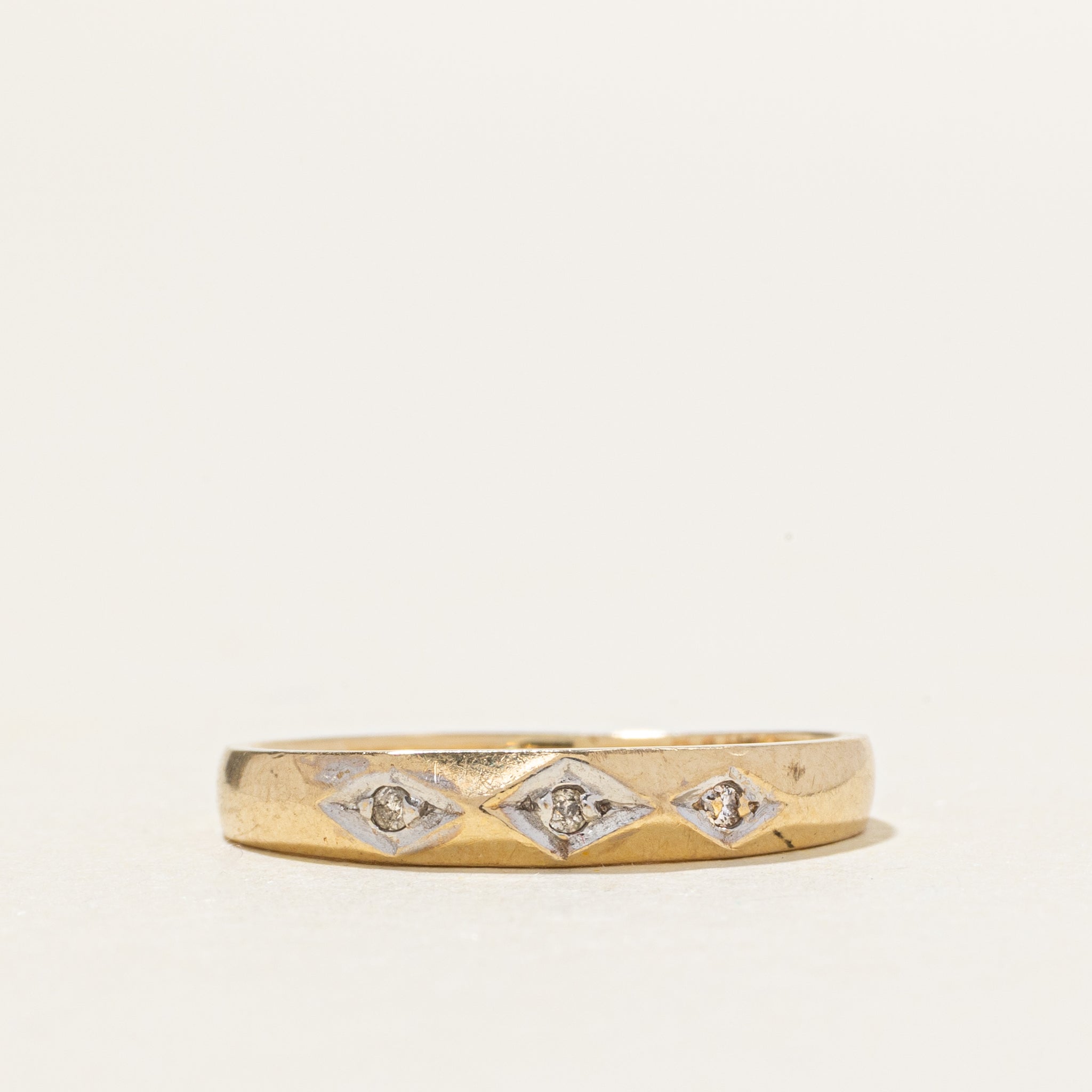 10k Diamond with Diamond Cut Texture Ring | SZ 5.75