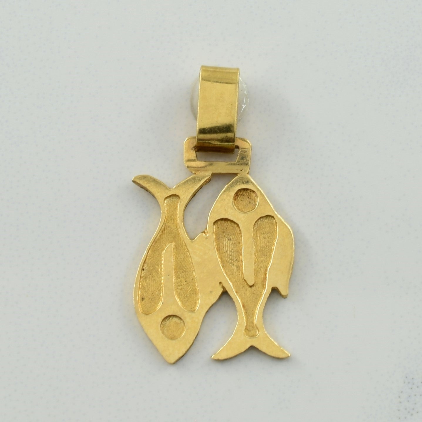 14k Yellow Gold Dual Fish Pendant | – 100 Ways