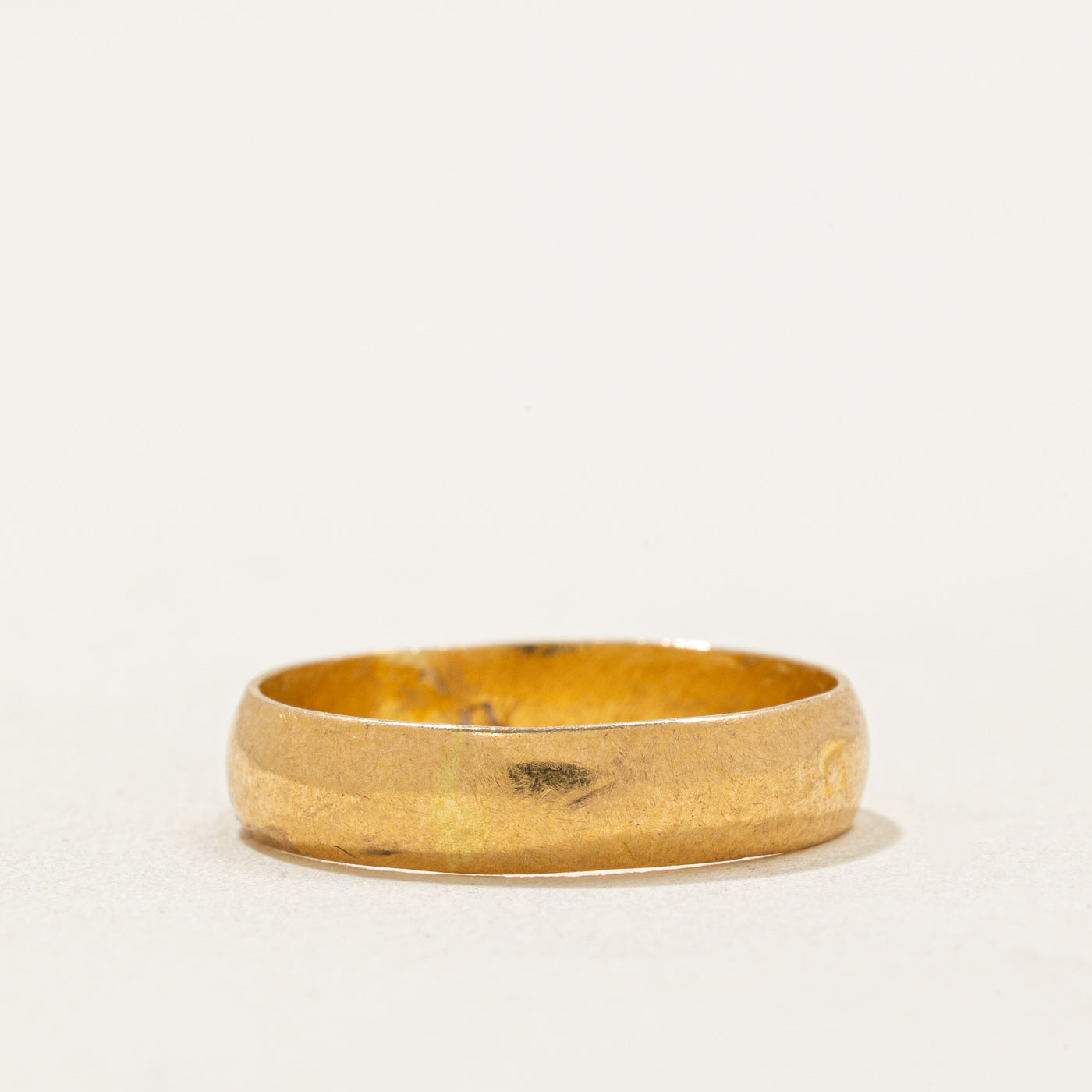 Kuwait Hallmarked 22k Yellow Gold Wedding Band | 4.25mm | SZ 5.25