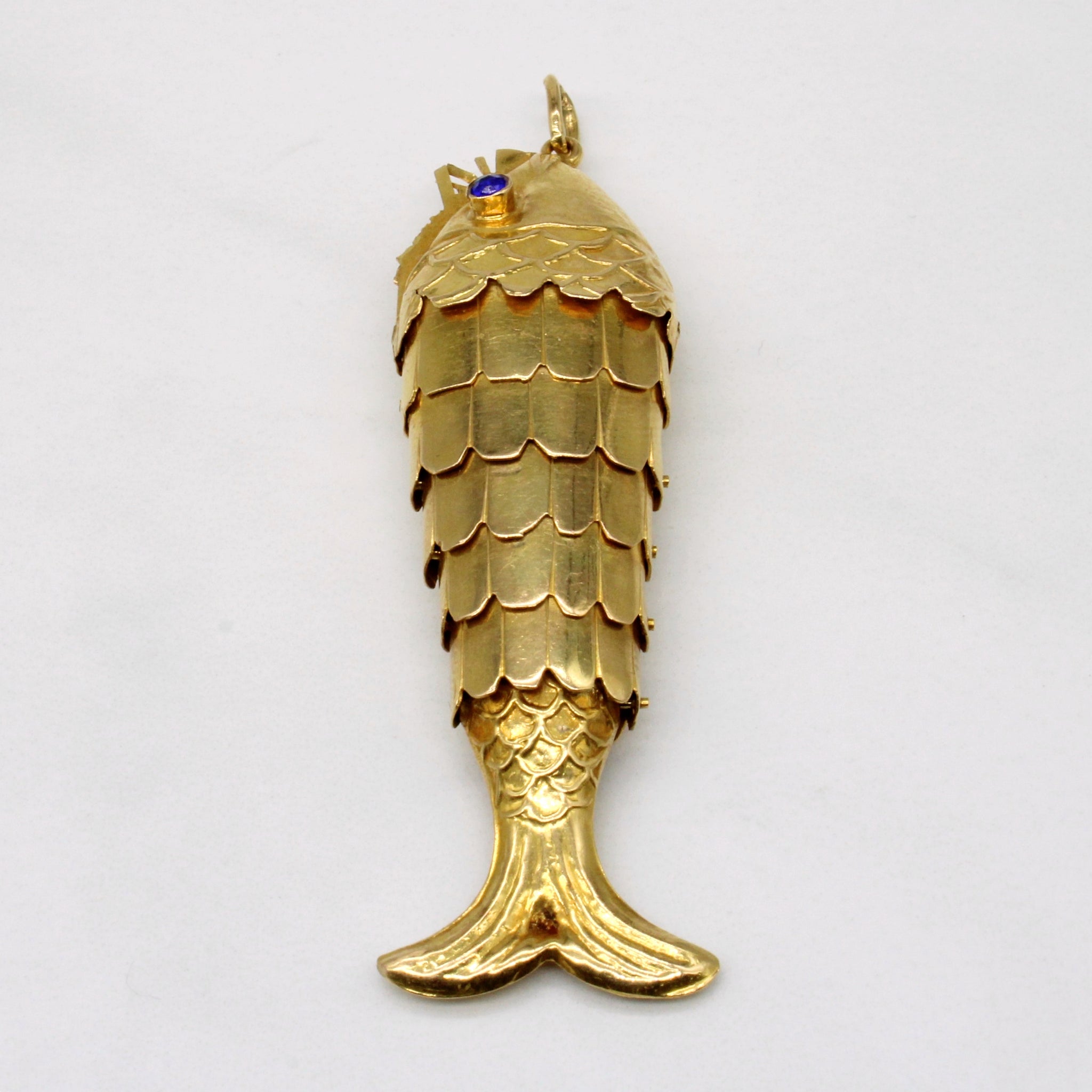 Glass Eye Fish 18k Pendant | 0.10ctw