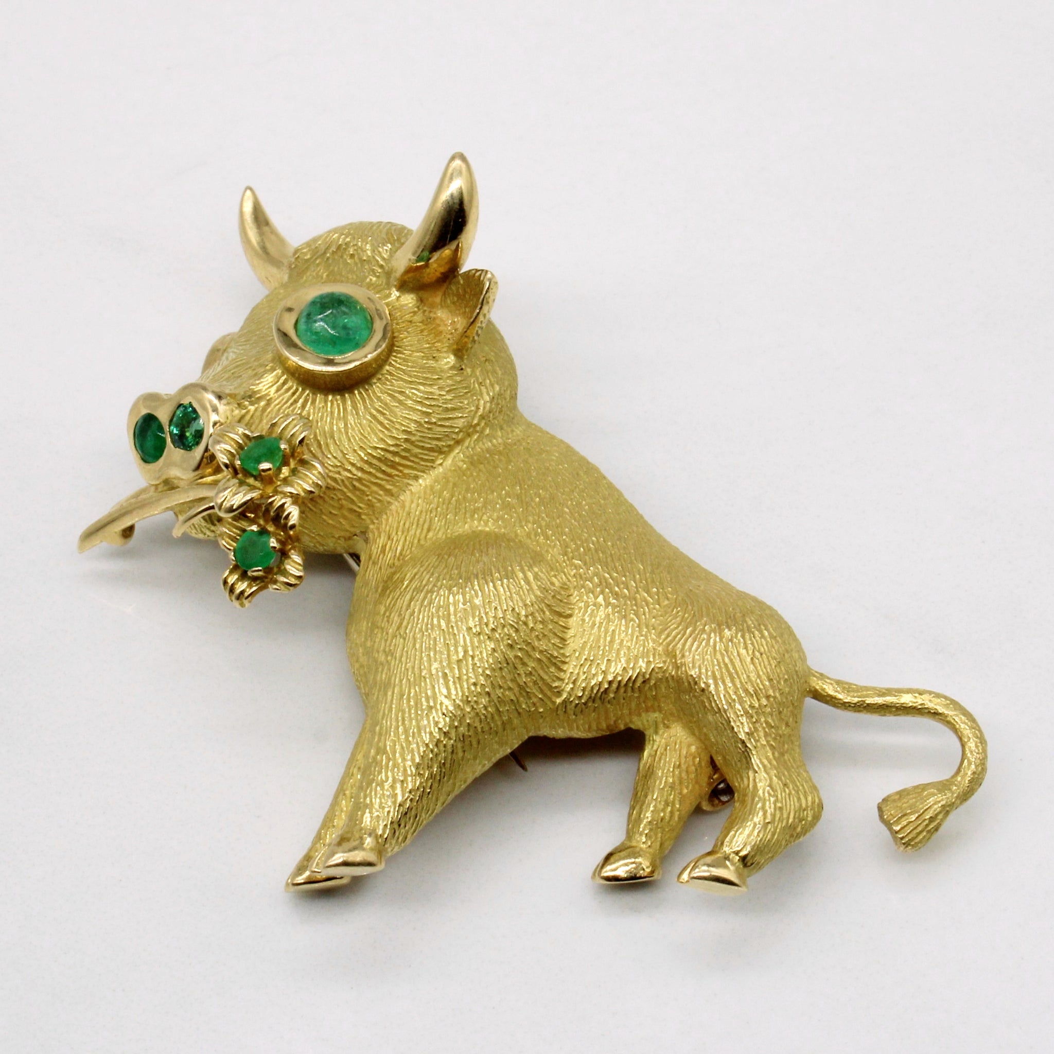 Emerald Bull Brooch | 0.55ctw
