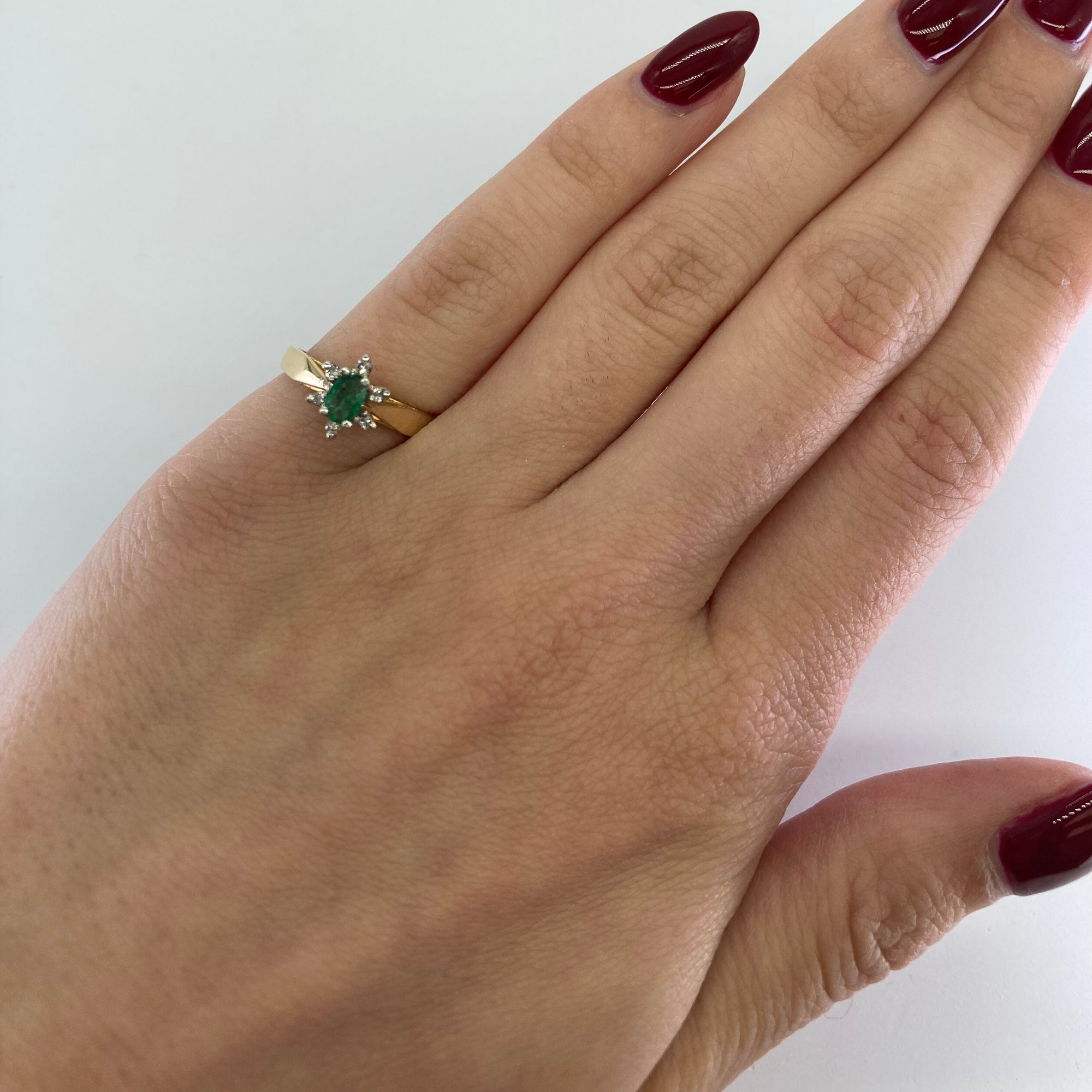 Emerald & Diamond High Set Ring | 0.15ct, 0.04ctw | SZ 3.75 | – 100 Ways