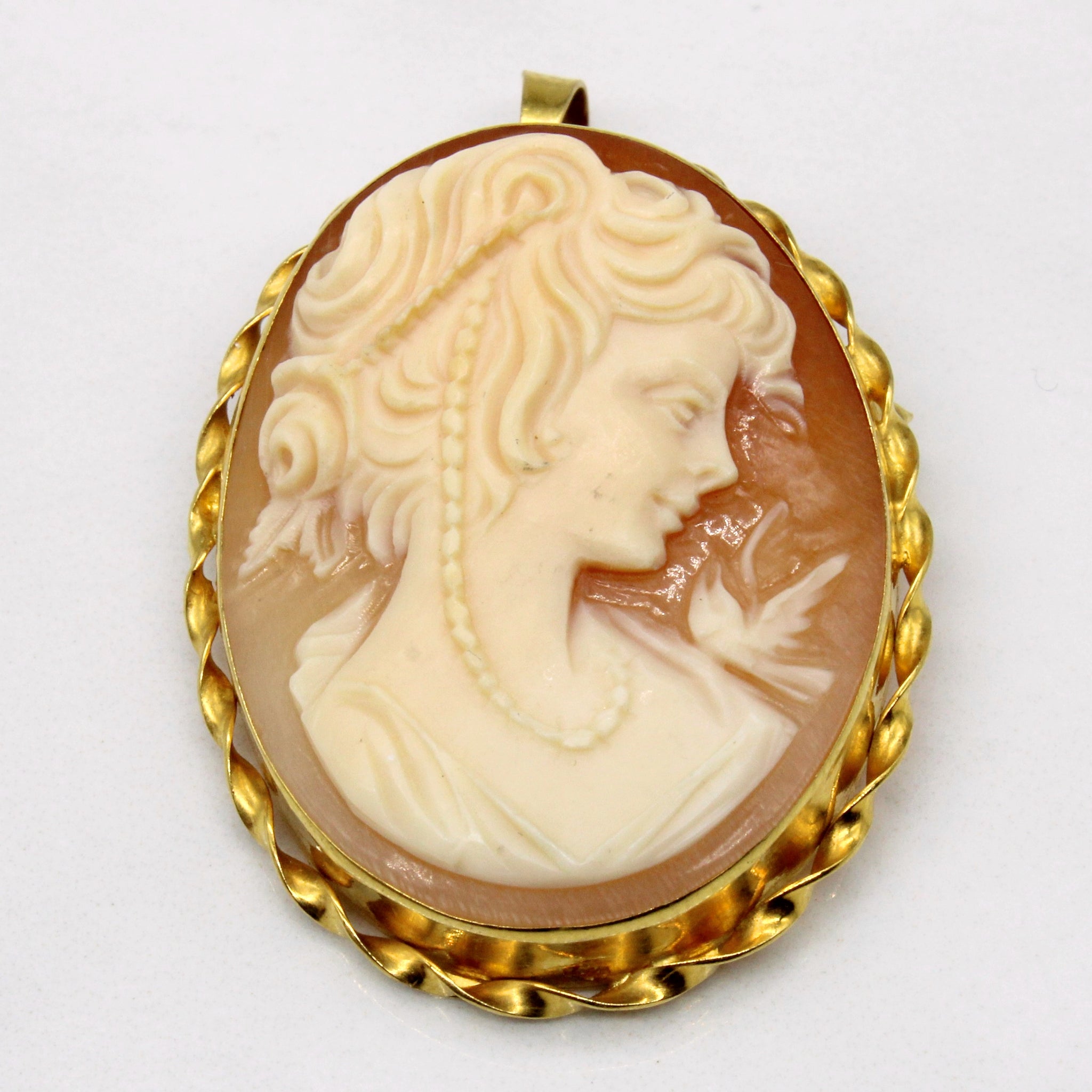 Sea Shell Cameo Pendant & Brooch | 15.00ct