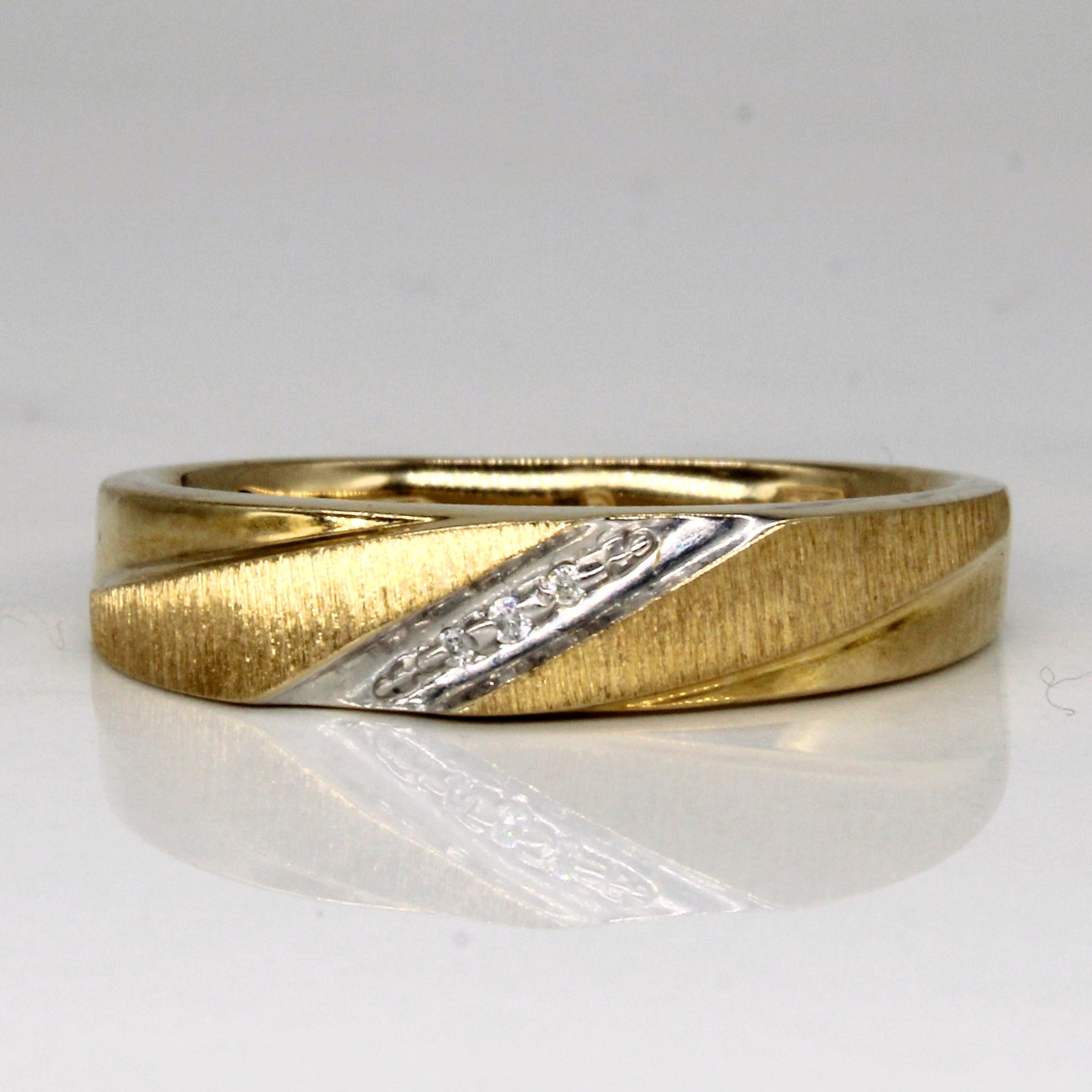 Bypass Baguette Diamond Band | 0.035ctw | SZ 8.5
